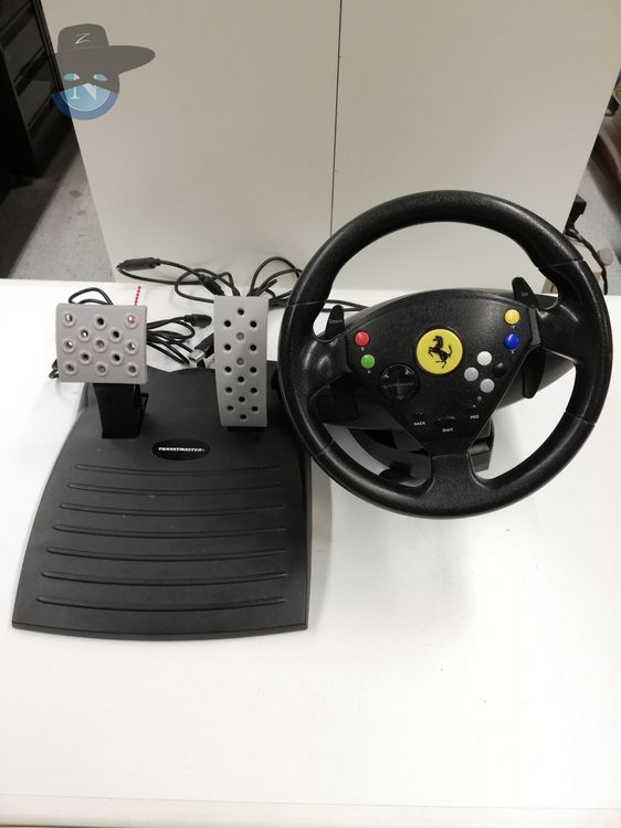 Thrustmaster Lenkrad "Ferrari" für die XBox Classic (Gebraucht) in St ...