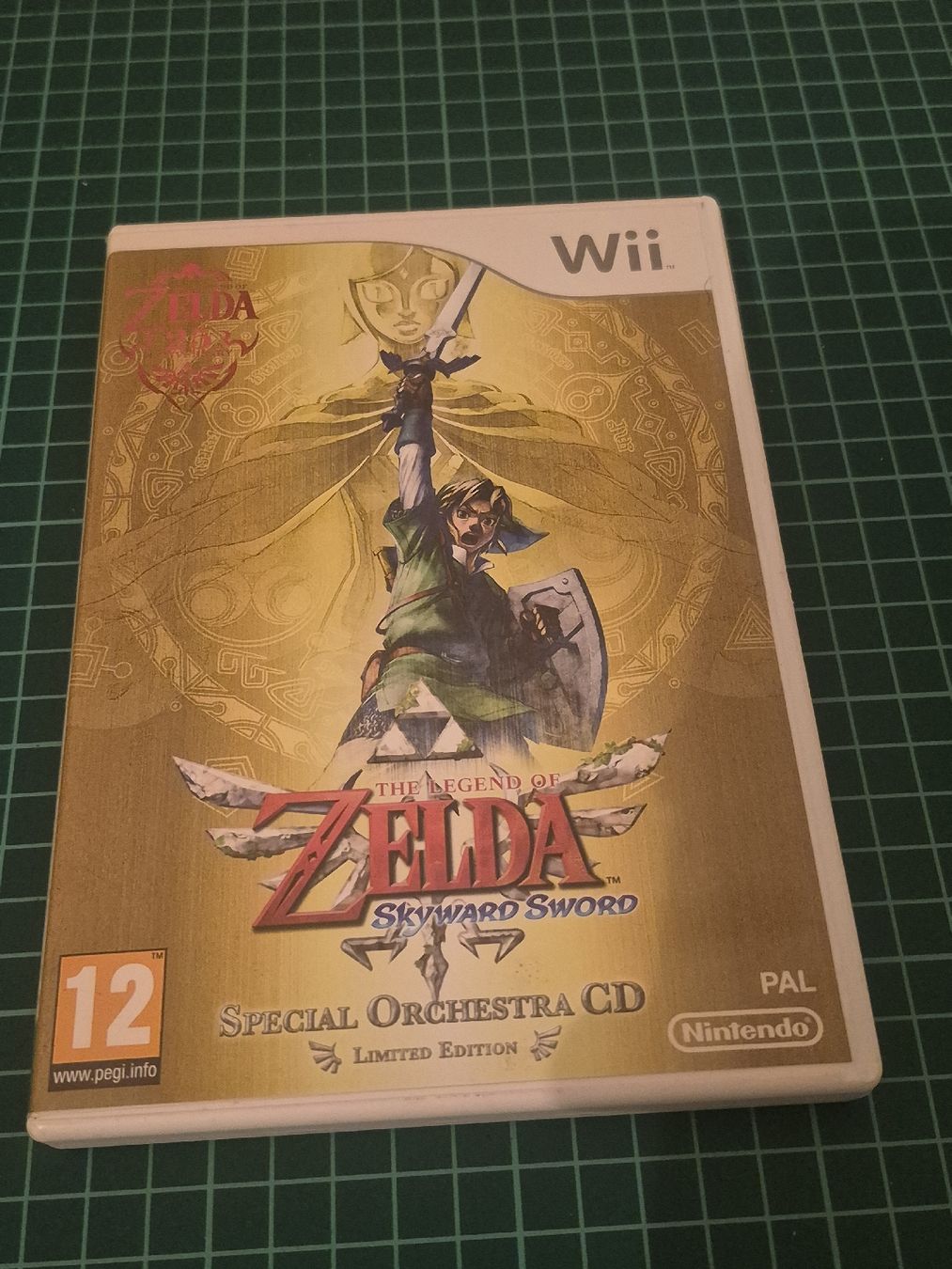 Zelda Skyward Sword Wii + Symphony CD - Collectors! Special (Gebraucht ...