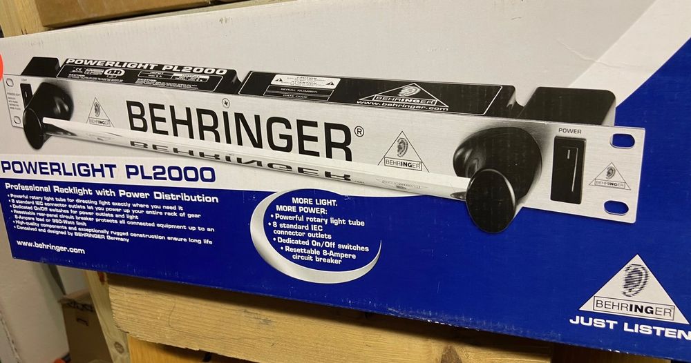 Powerlight Behringer PL2000 | Kaufen auf Ricardo