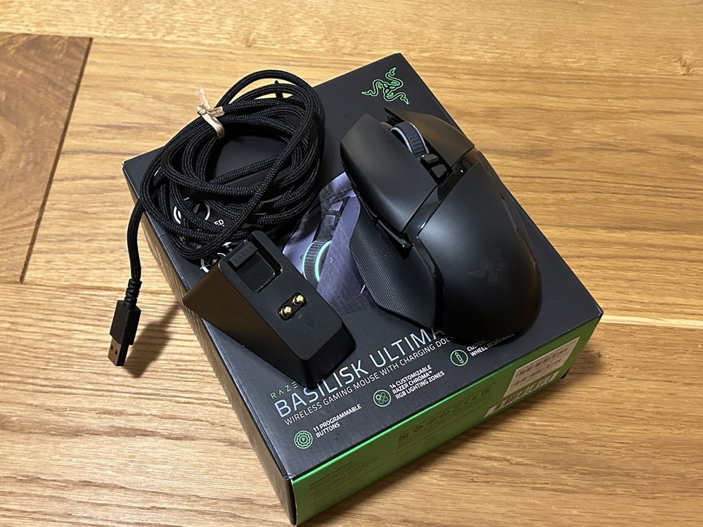 Razer Basilisk Ultimate inkl. Ladestation | Kaufen auf Ricardo