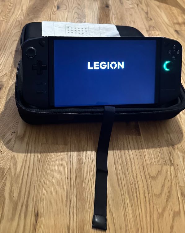 LENOVO Legion Go - Handheld-Gaming-PC (Shadow Black) | Kaufen auf Ricardo