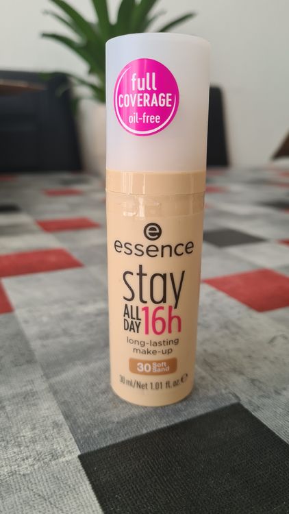 Essence Stay All Day 16h long-lasting Foundation (Neu und ...