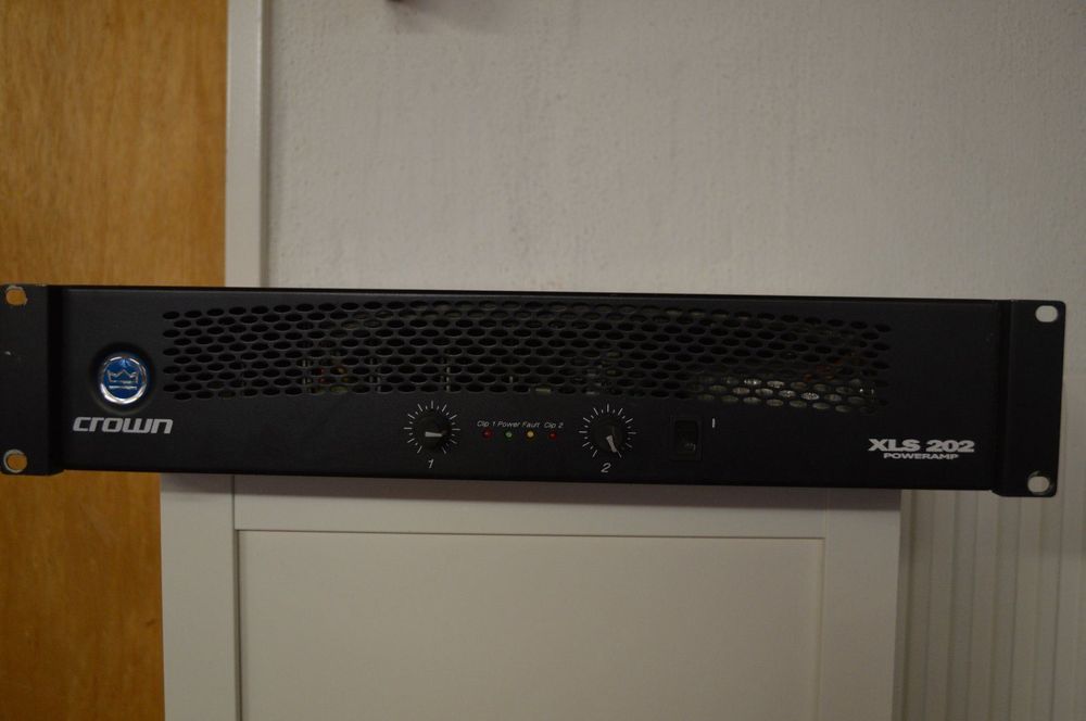 CROWN XLS 202 POWERAMP (Gebraucht) in Thun für CHF 100 – mit Lieferung ...