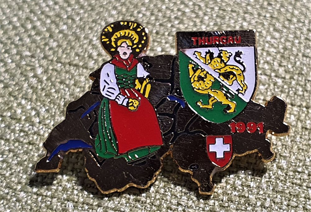 N049 - Pin Schweizer Trachten 1991 - THURGAU (Gebraucht) in Reinach BL für CHF 2.2 – mit ...