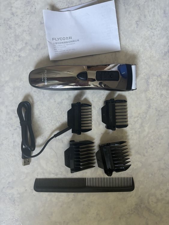 FLYCO Rechargeable Hair Clipper | Kaufen auf Ricardo