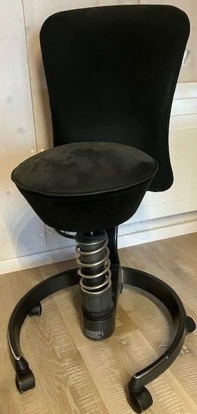 Swopper, mit Rückenlehne und Rollen ergonomischer Bürostuhl (Gebraucht) in Zuerich für CHF 380 ...
