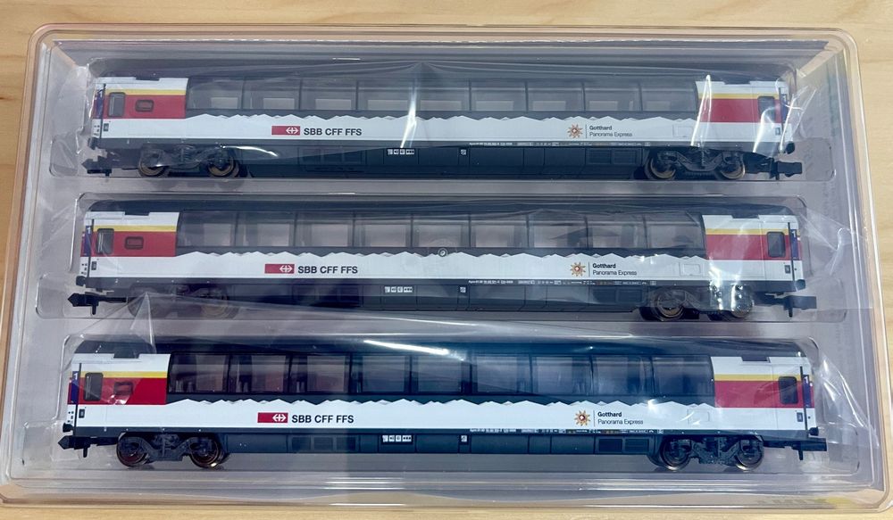 Minitrix 15674 Gotthard-Panorama-Express Wagenset (Gebraucht) in Affoltern am Albis für CHF 220 ...