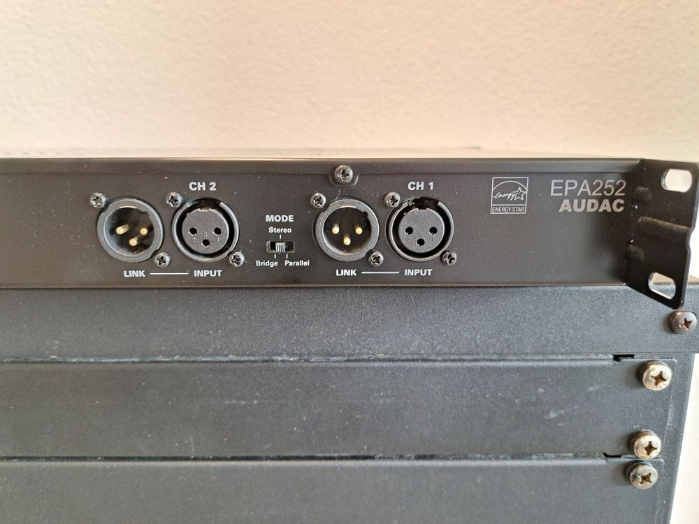 AUDAC EPA 252 Stereo Verstärker Neupreis CHF 600 (Gebraucht) in Winterthur für CHF 219 – mit ...