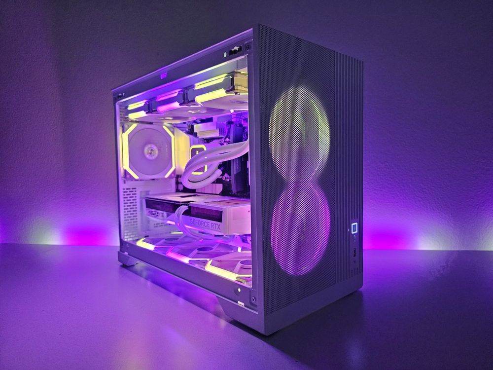 Gaming PC Celest🌥️RTX 5070 Ti + 5.5GHz Ultra 7 | 6400MHz D5 (Neu und ...