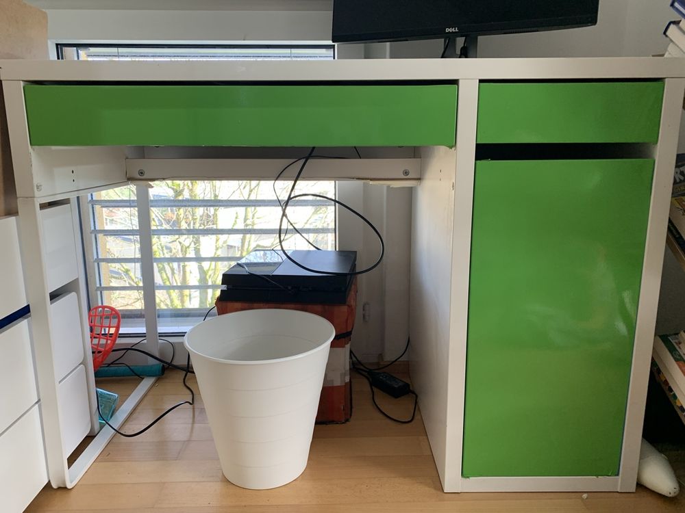 Schreibtisch Micke | Kaufen auf Ricardo