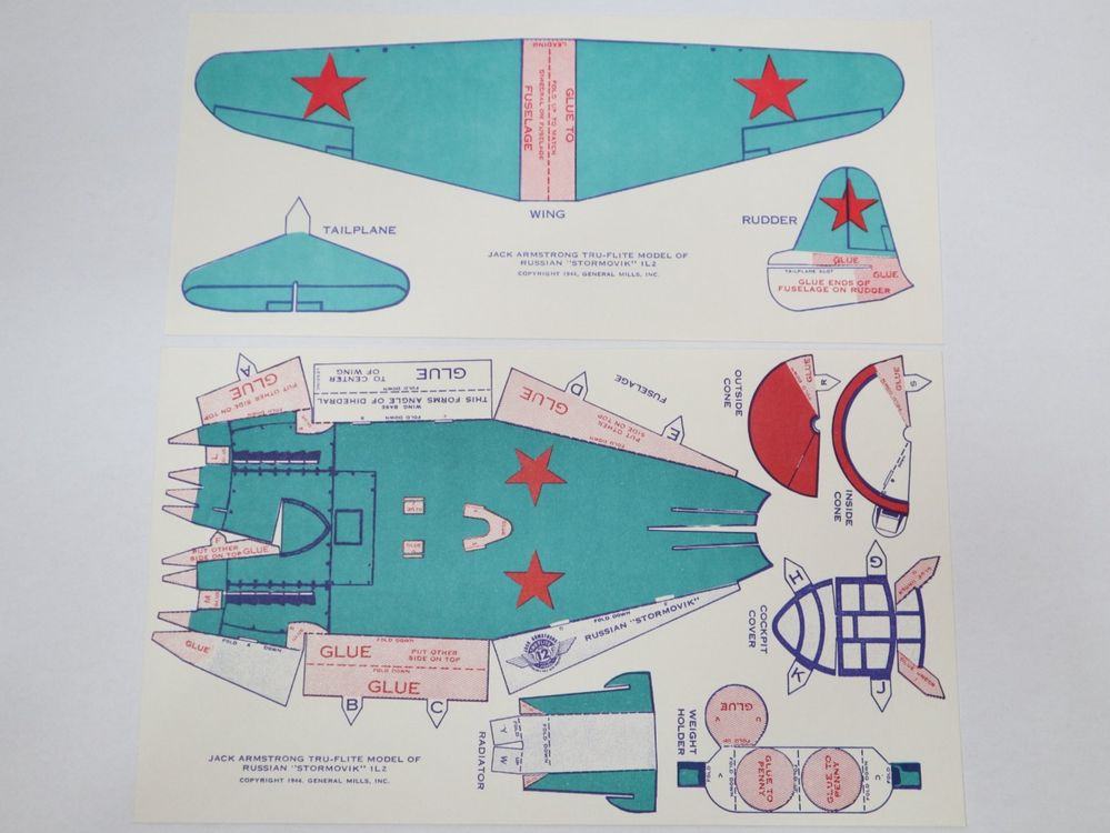 Flugzeug Bastelbogen Russische Stormovik IL2 Flieger (Neu (gemäss ...