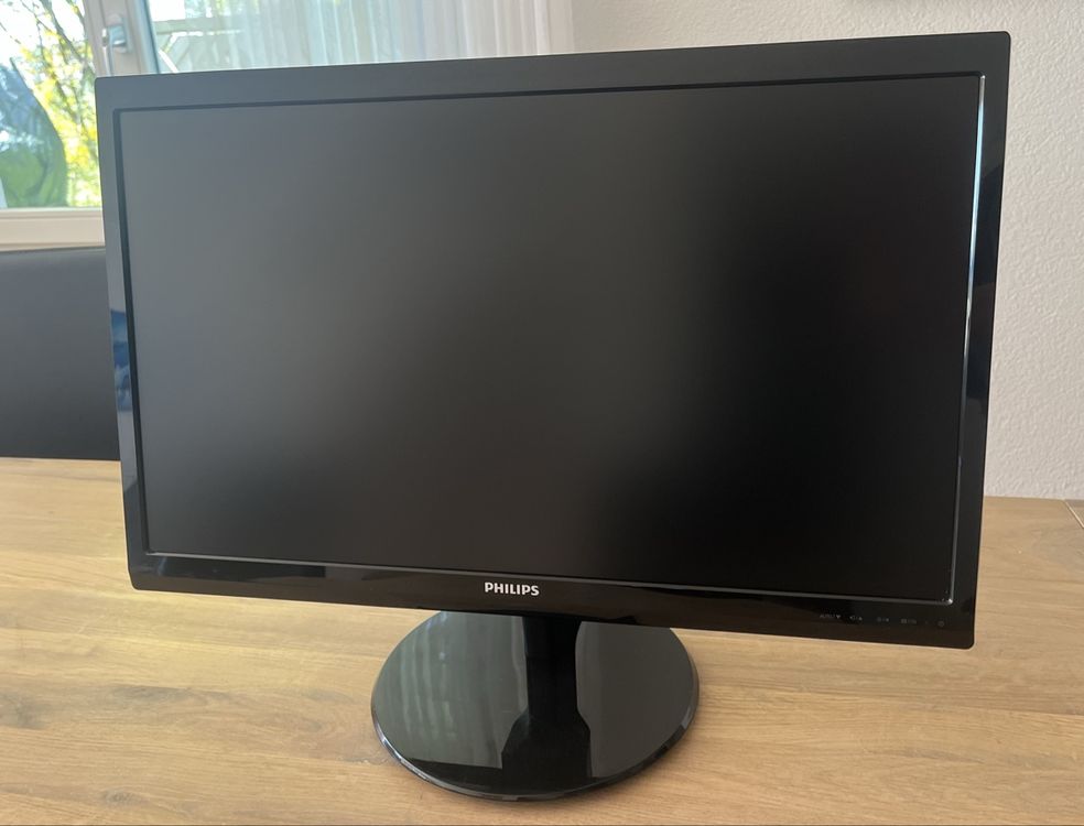 Philips Monitor 24” (Gebraucht) in Wetzikon ZH für CHF 10 – nur ...