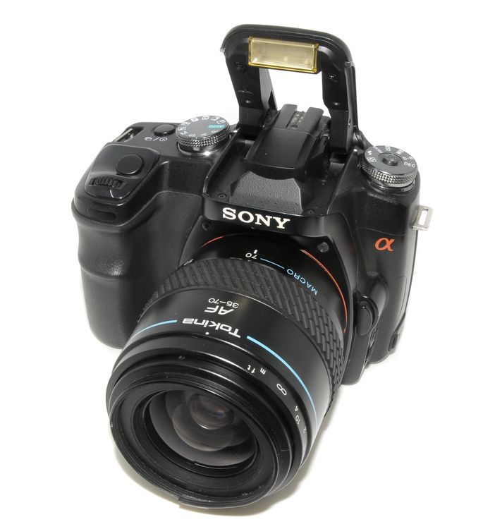 Sony A100 DSLR body mit 2 Tokina AF-Objektiven, ohne Ladeg. (Gebraucht ...