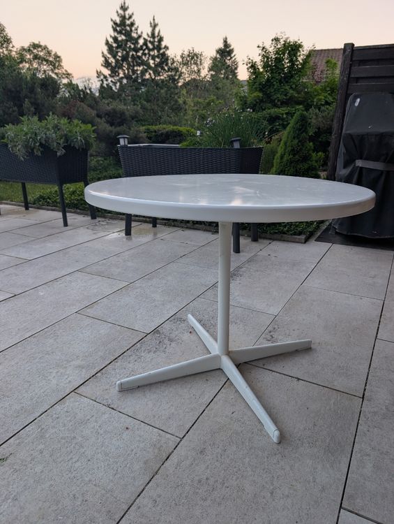 Original Schaffner white vintage metal table (Gebraucht) in Zürich für ...