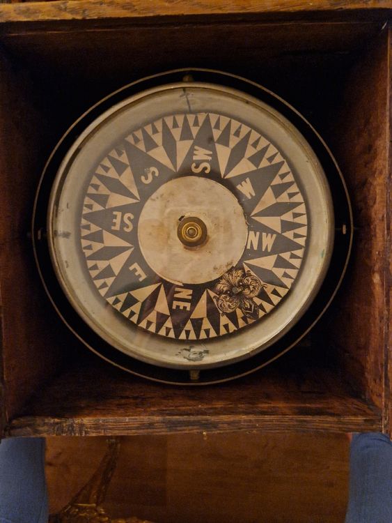 Antiker Schiff Kompass mit Box 19. Jahrhundert (Gebraucht) in Jona für CHF 350 – nur Abholung ...