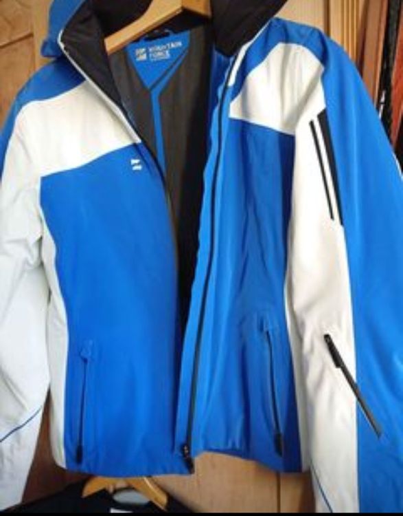 Mountain Force Skijacke Gr. 40 (Gebraucht) in Sissach für CHF 30 – mit Lieferung auf Ricardo kaufen