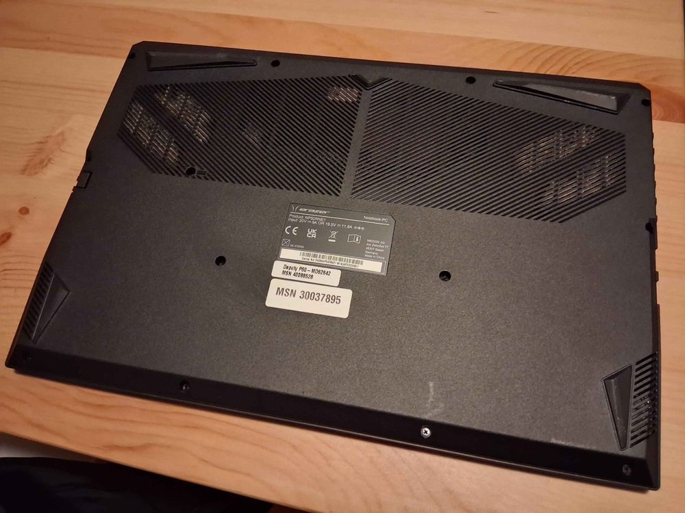 RTX 4070 / 144hz Gaming portable PC /gamer laptop (Gebraucht) in ...