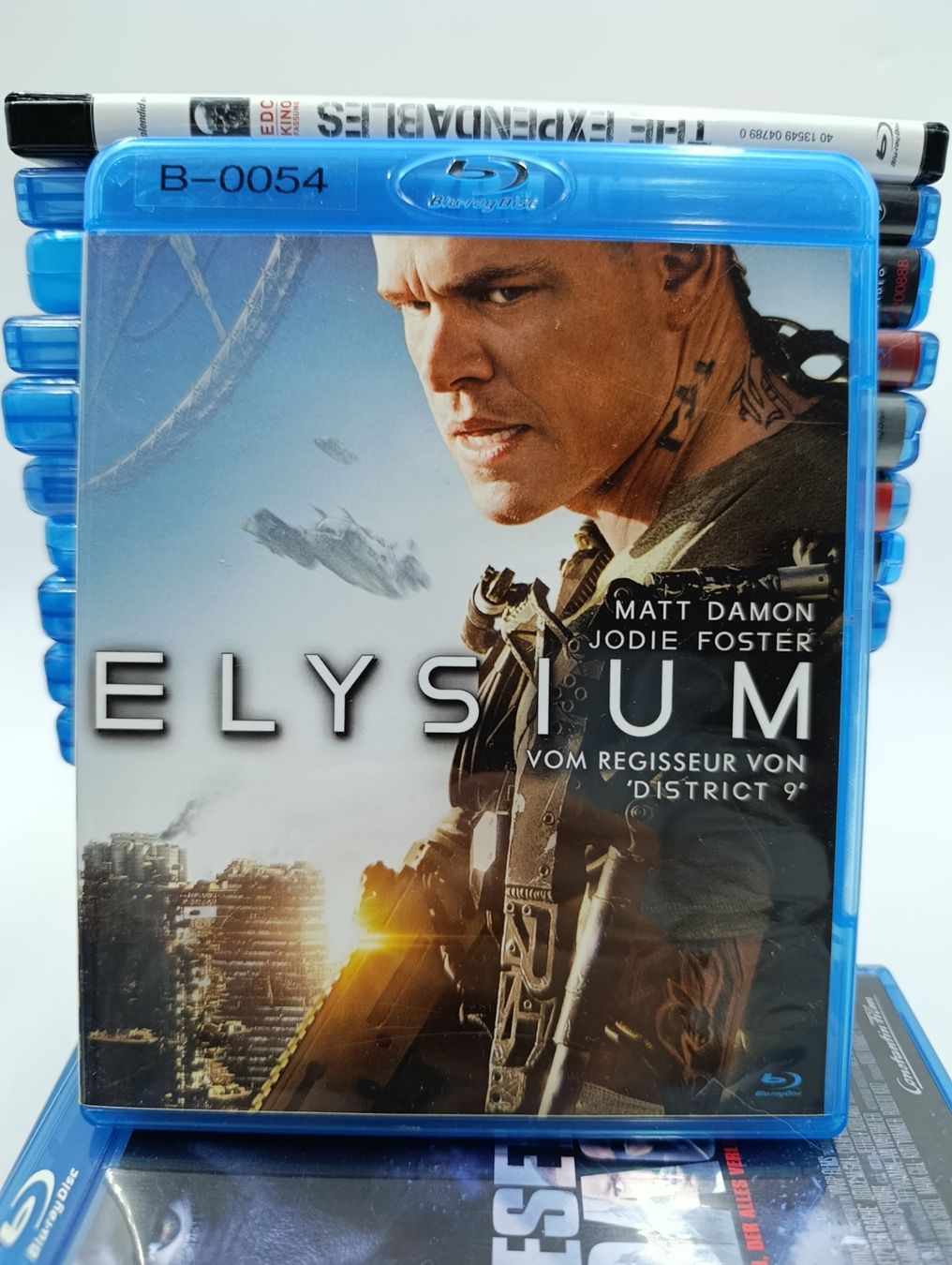 Elysium Blu-Ray DVD (Gebraucht) in Wil SG für CHF 4.6 – mit Lieferung auf Ricardo kaufen