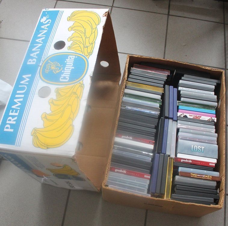 DVD Kiste mit ca. 80 DVDs (Gebraucht) in Volketswil für CHF 8 – nur ...