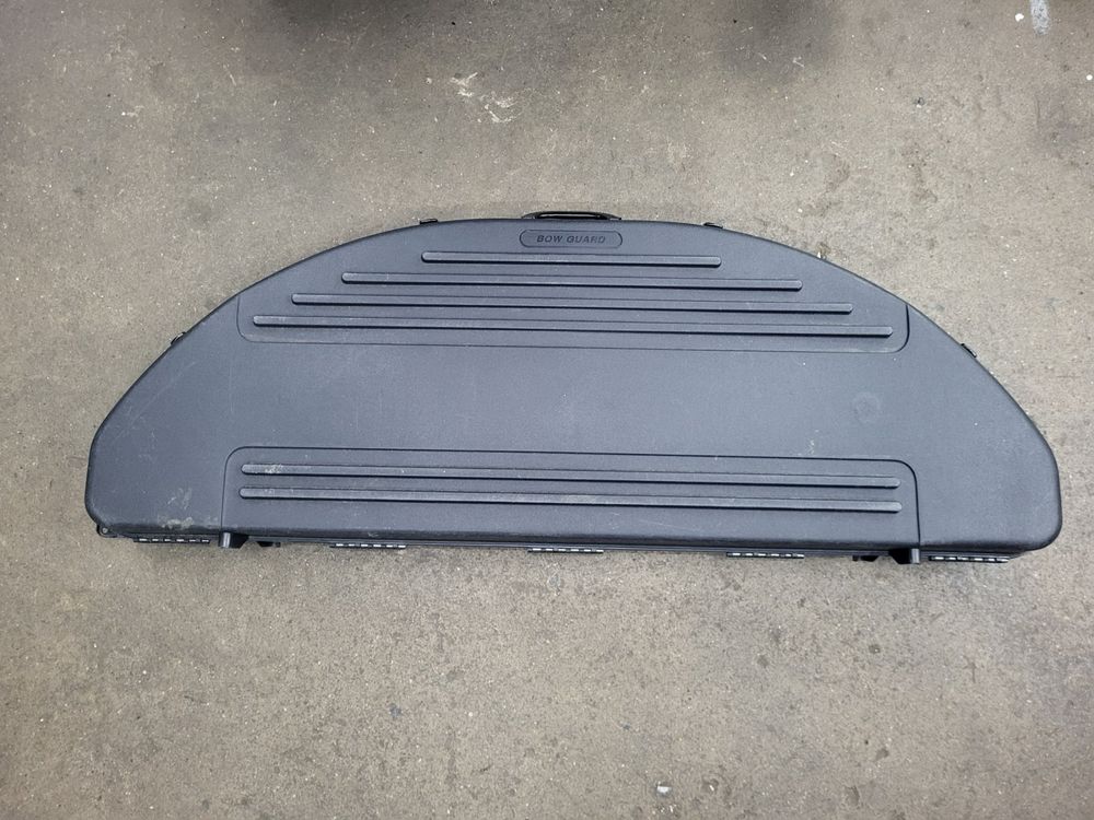 Bow Guard Bogenkoffer für Bogenschiessen (Gebraucht) in Tartar für CHF ...