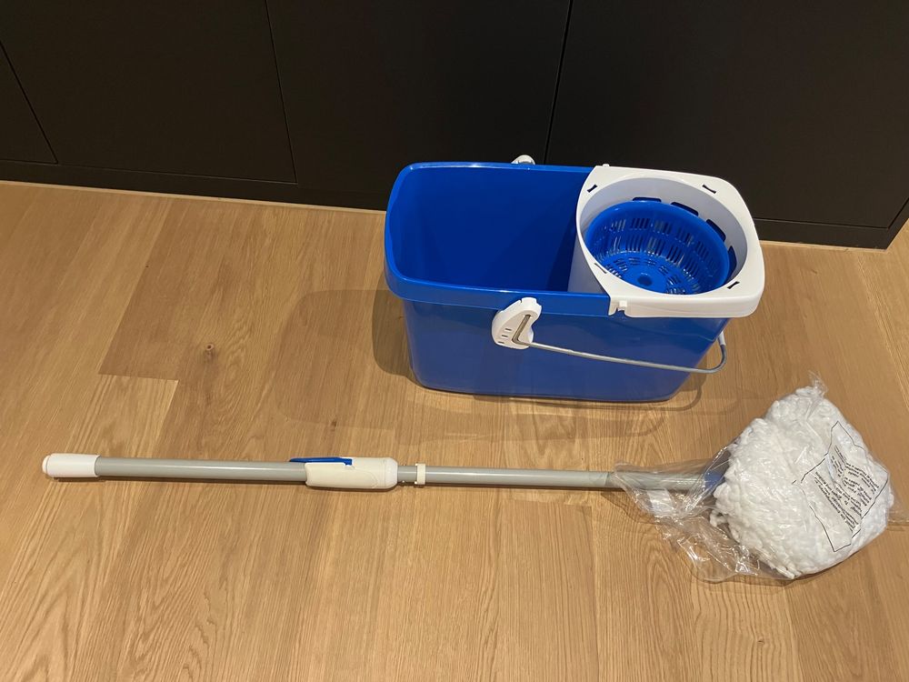 Vileda Wischmop Set (Gebraucht) in Dübendorf für CHF 10 – nur Abholung ...