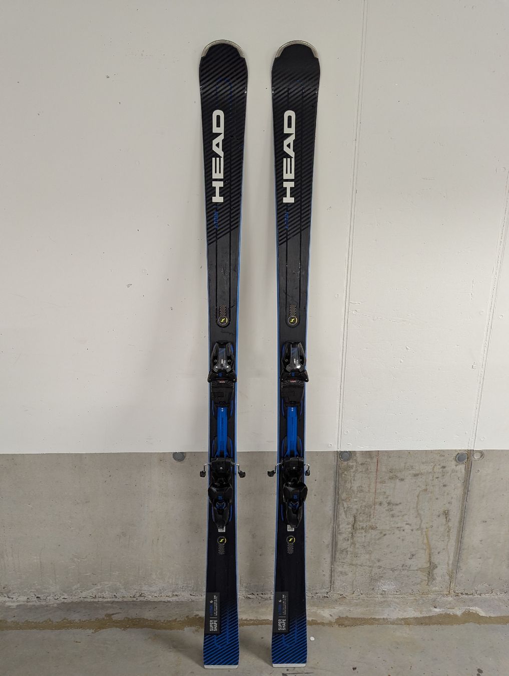 Head Supershape e-Titan 184cm - GripWalk - frisch gewachst (Gebraucht ...