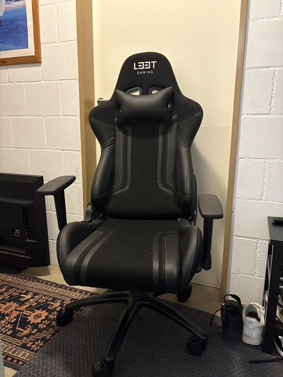 LEET Gaming Stuhl (Gebraucht) in Herznach für CHF 25 – nur Abholung auf ...
