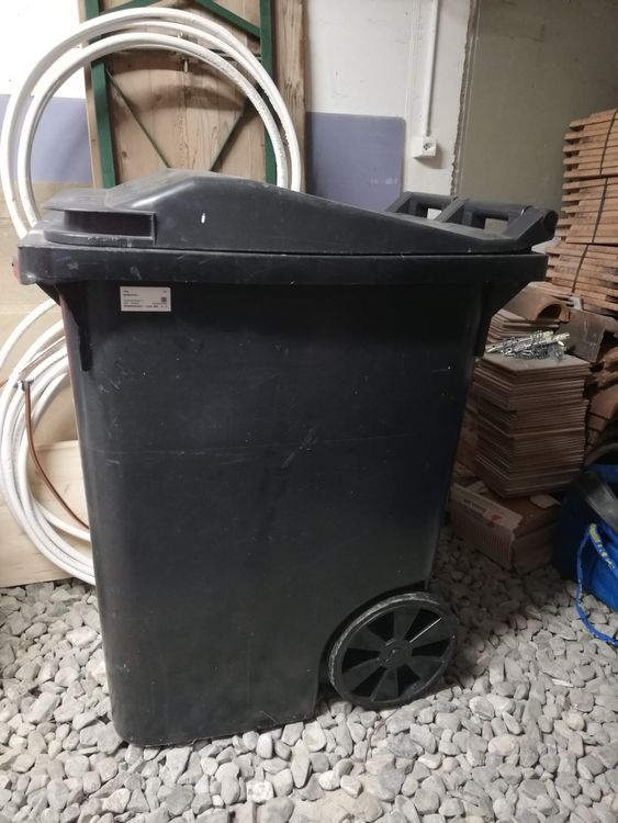 Gebrauchter Container 360 Liter für diverse Anwendungen | Kaufen auf ...
