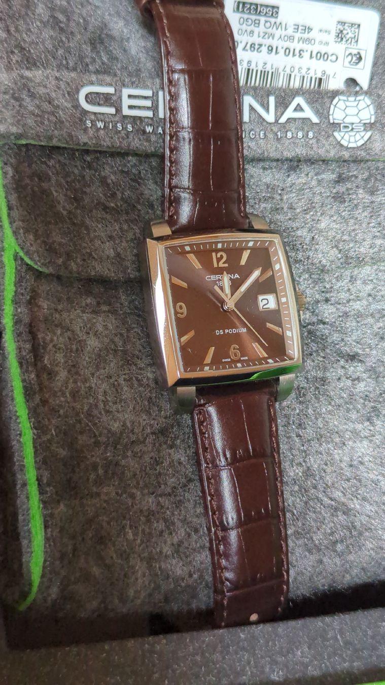 Certina DS Podium Lady Square (Neu (gemäss Beschreibung)) in ...
