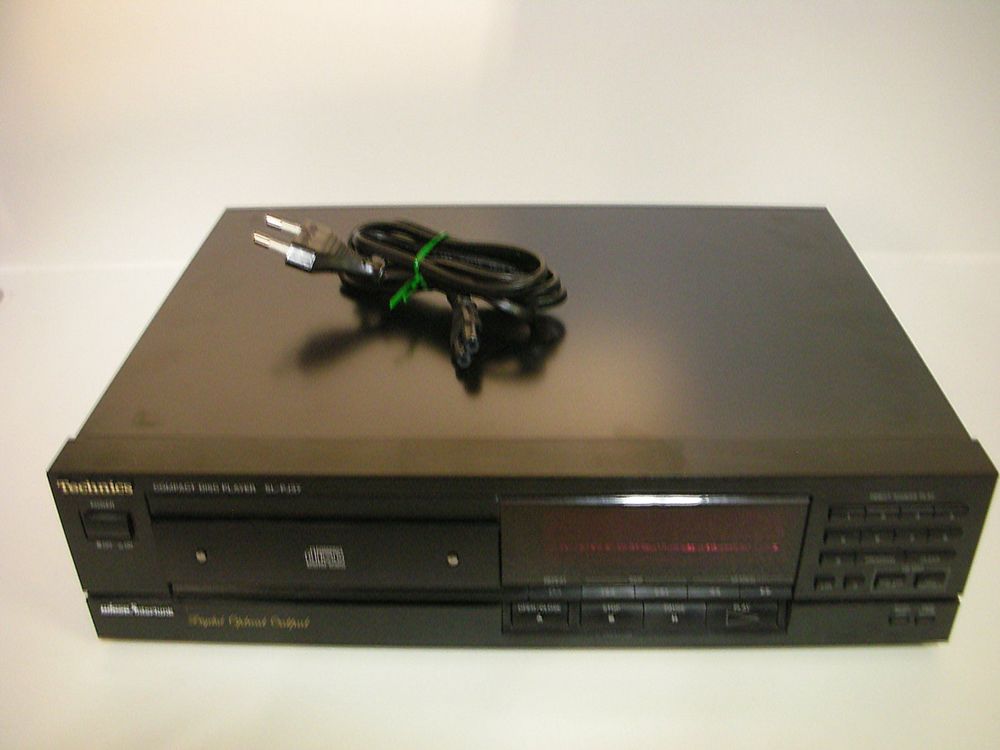 Technics CD- Player ab Fr. 5.- (Defekt) in flüeli-ranft für CHF 5 – mit ...