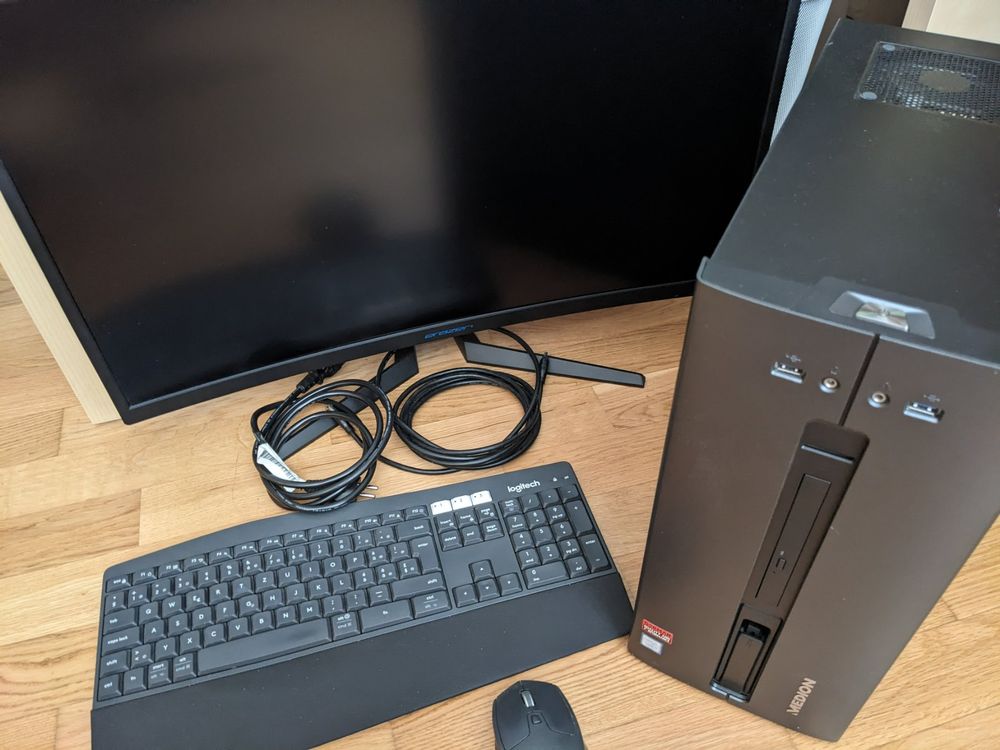 Medion Akoya PC inklusive | Kaufen auf Ricardo Medion Akoya PC inklusive | Kaufen auf Ricardo