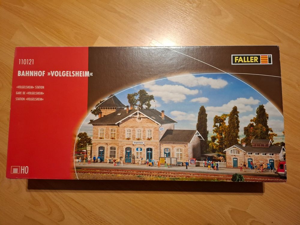 Faller 110121 Bahnhof Volgelsheim (Neu (gemäss Beschreibung)) in Halten ...
