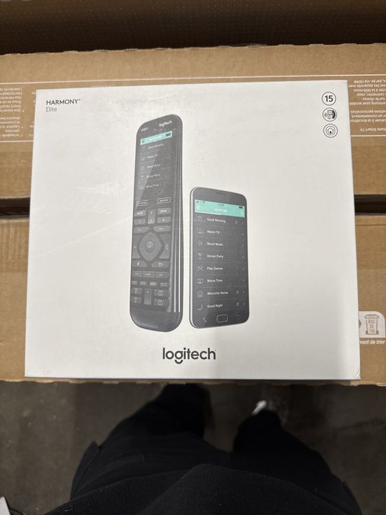 Logitech Harmony Elite Universalfernbedienung neu | Kaufen auf Ricardo