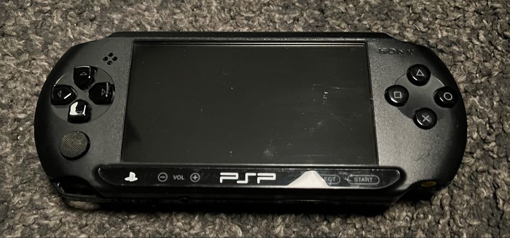 Sony PSP + 5 Games (The Simpsons, NFS, ...) (Gebraucht) in Küsnacht ZH ...