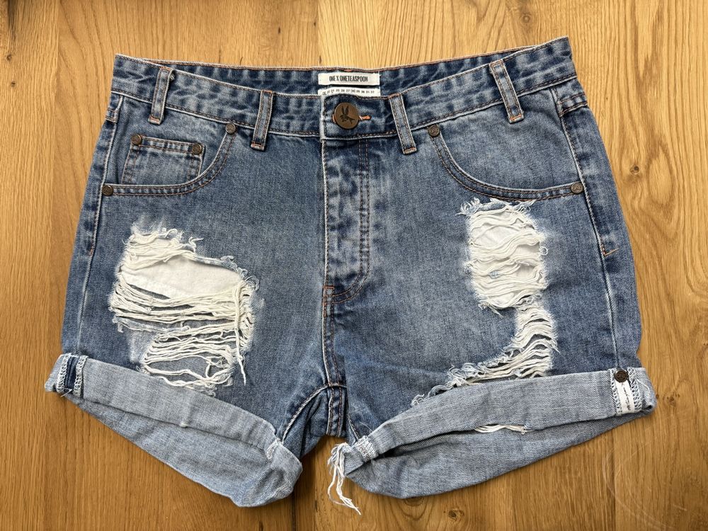 Hotpants / Boyfriend-Shorts, Gr. 28,Destroyed Look | Kaufen auf Ricardo