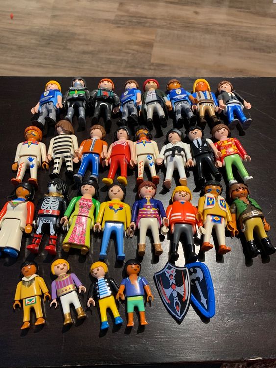 Verschiedene Playmobil Figuren (Gebraucht) in Bauma für CHF 30 – mit Lieferung auf Ricardo kaufen