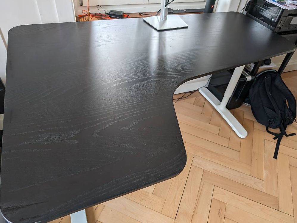 Ikea Bekant Desk (left) | Kaufen auf Ricardo