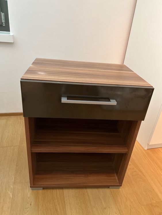 Nachttisch Mobel Boss