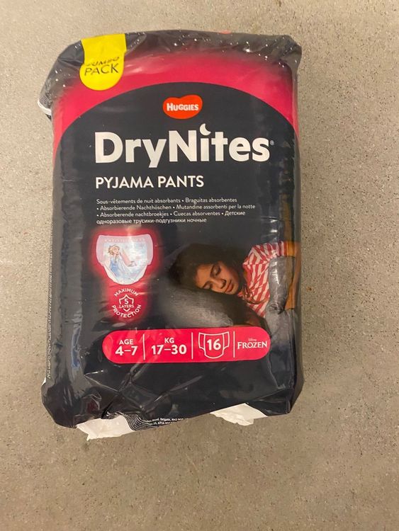 4x DryNites Pyjama Pants ( Frozen) (Neu und originalverpackt) in Baar ...