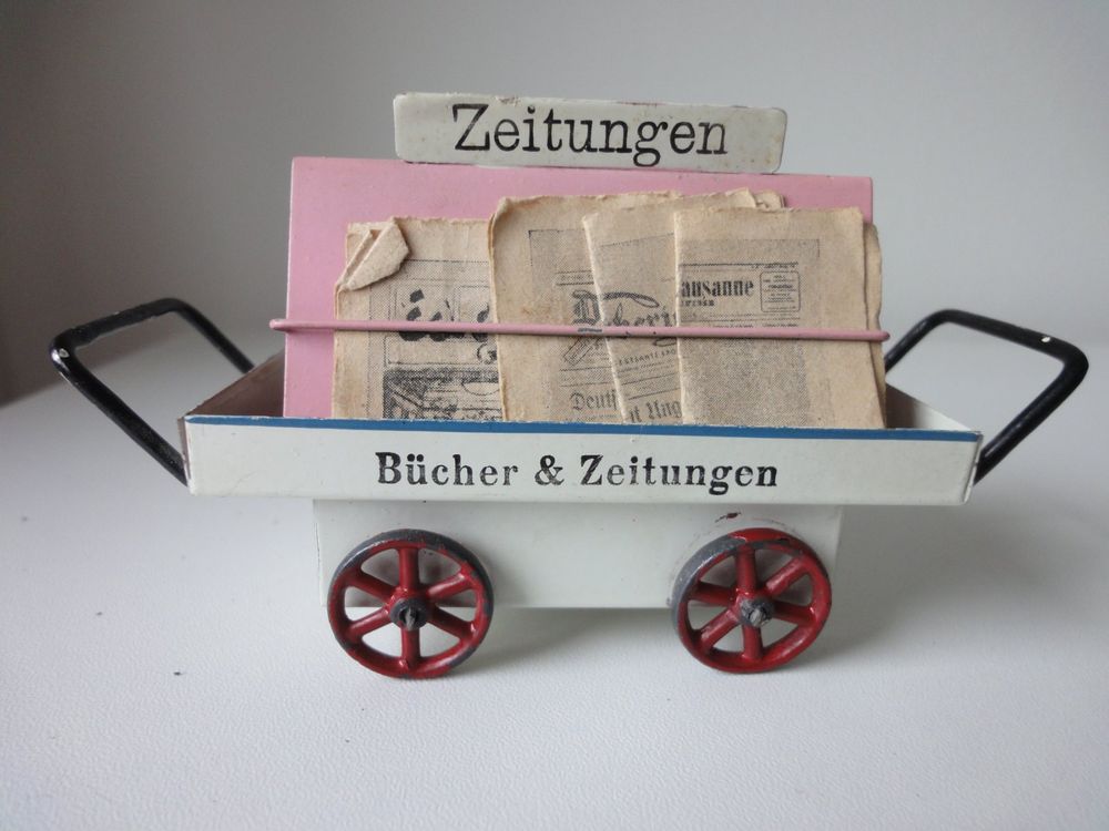 Märklin - Bahnsteig-Zeitungswagen (Gebraucht) in Winterthur für CHF 81 ...