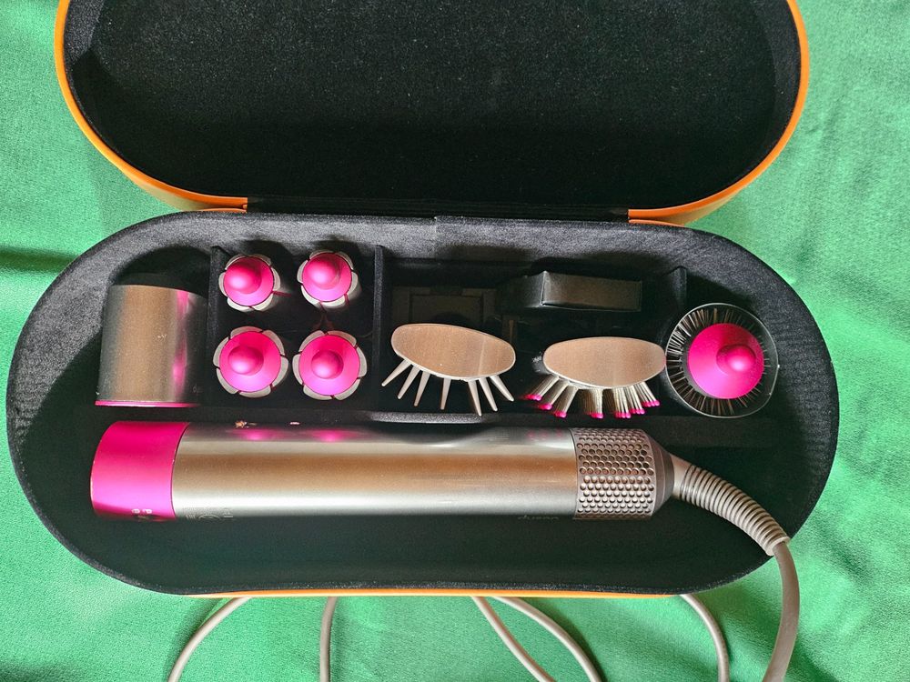 DYSON AIRWRAP COMPLETE FUCHSIA 2019 | Kaufen auf Ricardo