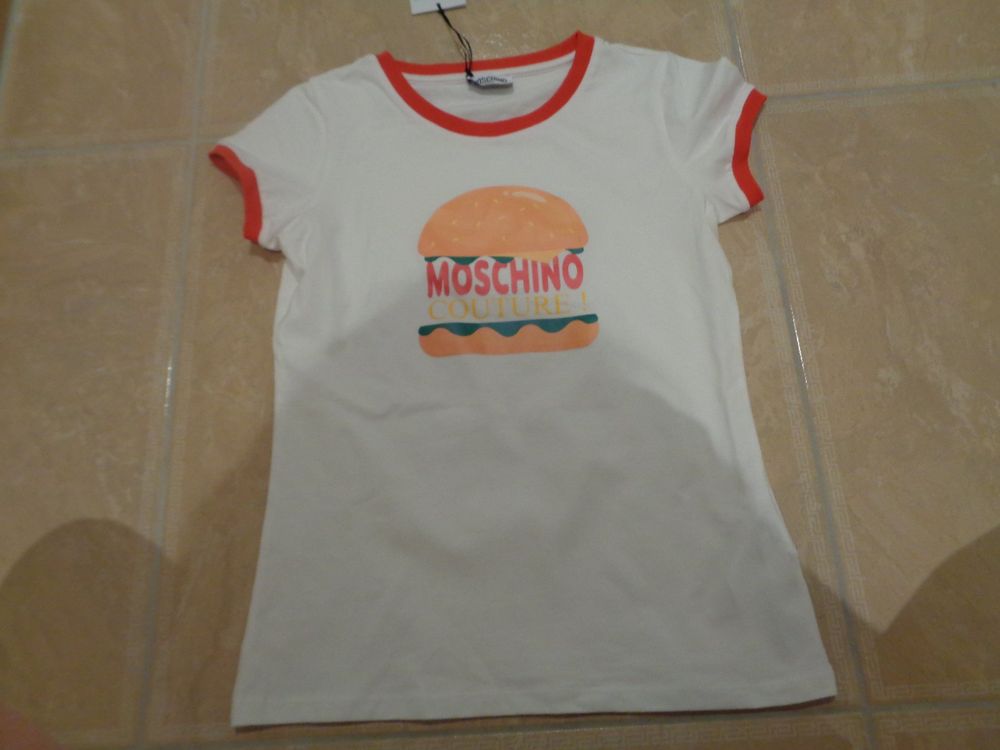 Moschino neues Shirt, 14J 164 (Gebraucht) in Klingnau für CHF 28 – mit Lieferung auf Ricardo kaufen