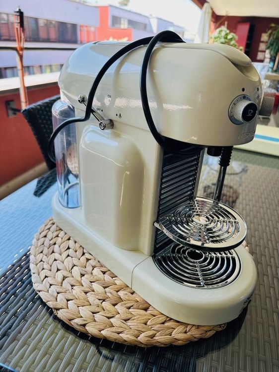 Nespresso Gran Maestria Retro style (Defekt) in Fällanden für CHF 75 ...