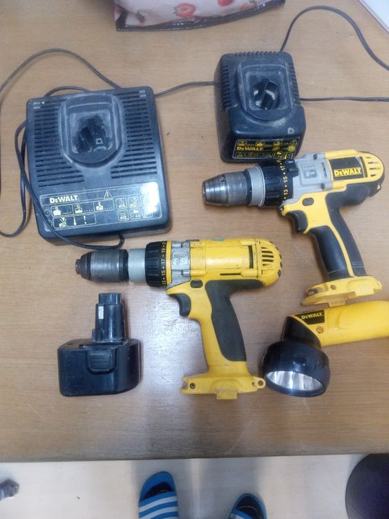 Dewalt Akkubohrer 12 V | Kaufen auf Ricardo