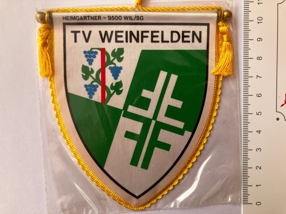 Vintage Fanion/Wimpel TV WEINFELDEN (Neu und originalverpackt) in Gland für CHF 10 – mit ...