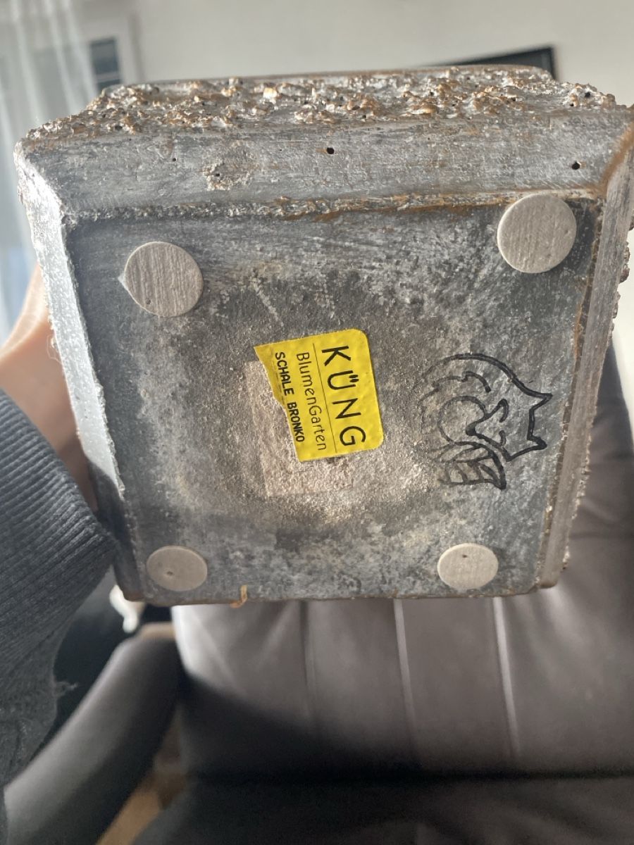 Einzigartiger Beton-Übertopf – Stilvoll & Robust! 🪴 Grau (Gebraucht) in ...