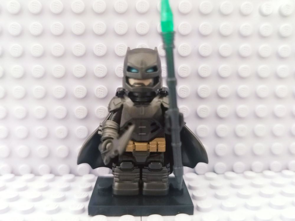 DC ARMORED BATMAN Black MINIFIGURE For Lego (Neu (gemäss Beschreibung ...