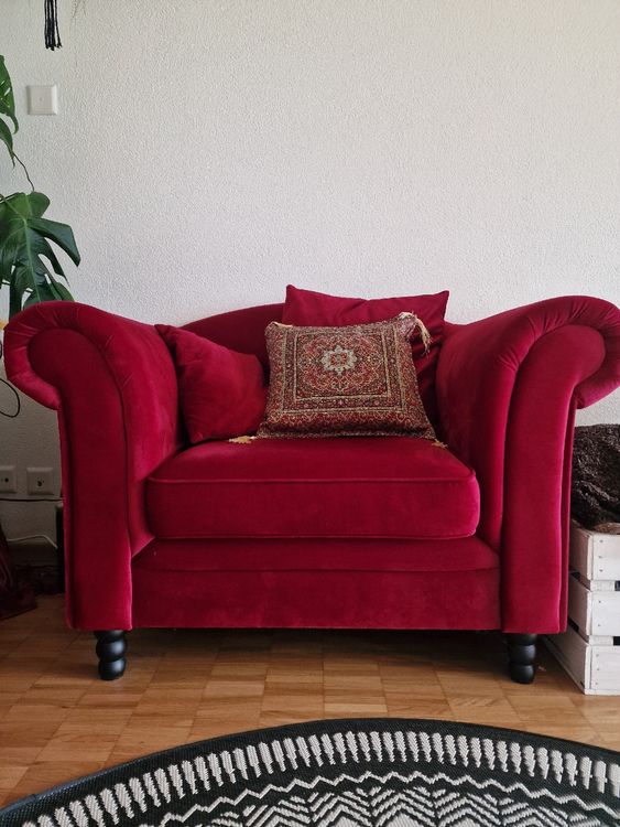 Sofa Rot (Neu (gemäss Beschreibung)) in Buchs AG für CHF 120 – nur ...