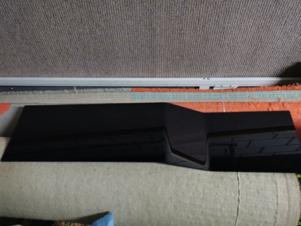 Wand Tablar schwarzes Glas mit Halterungen | Kaufen auf Ricardo