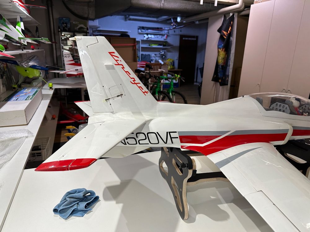 Black Horse Viper Jet MKII (Gebraucht) in Reinach BL für CHF 490 – nur ...